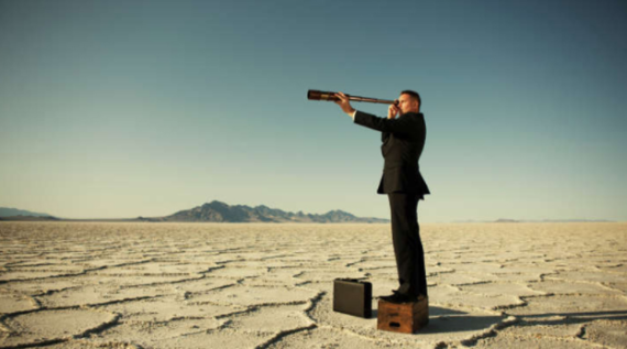 Leadership vs Management: Who is the Real Winner?